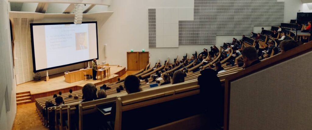 Ce qu’il faut faire et ne pas faire : Rencontrer vos professeurs d ...